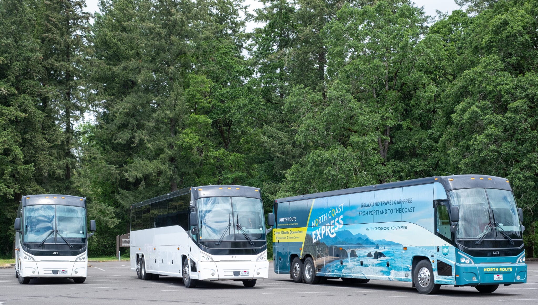 Charter Bus fleet in Portland - ecoShuttle